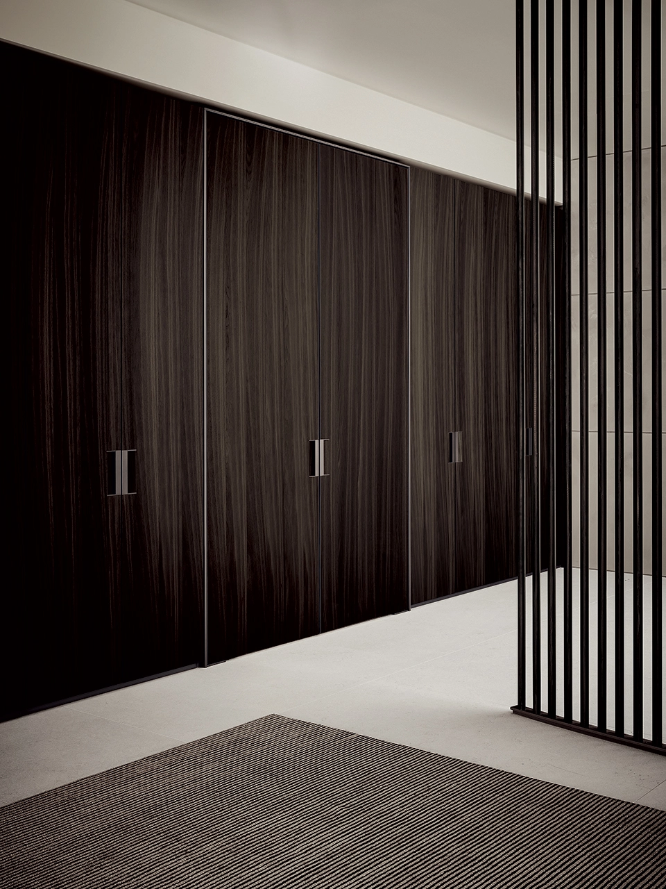 Poliform - Pivot système d’ouvertures pivotantes - Arcadia Meubles Genève